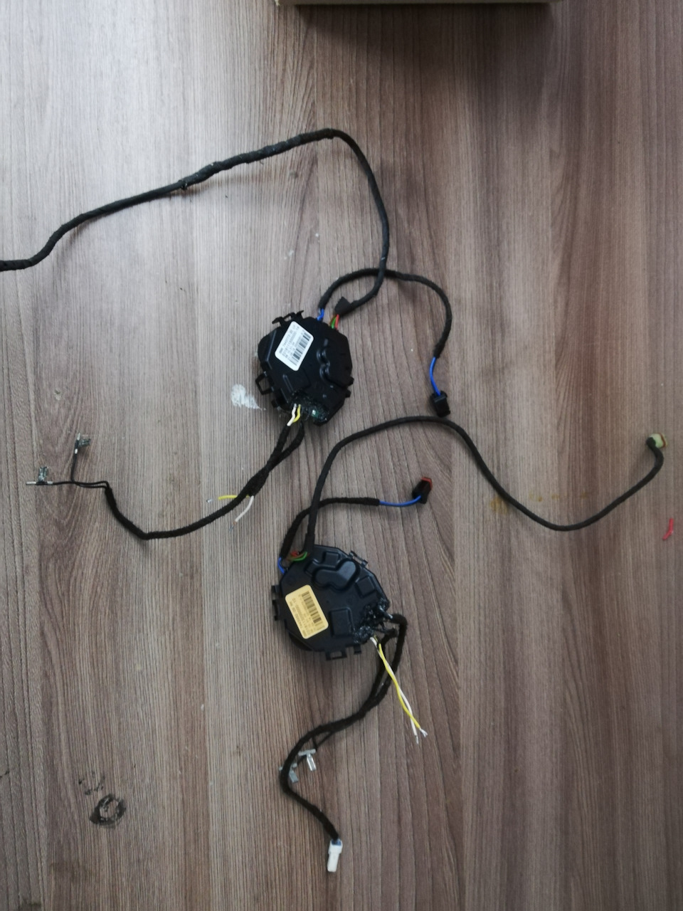 Driving Assistant Plus (установка радаров слепых зон) + сигнализация ...