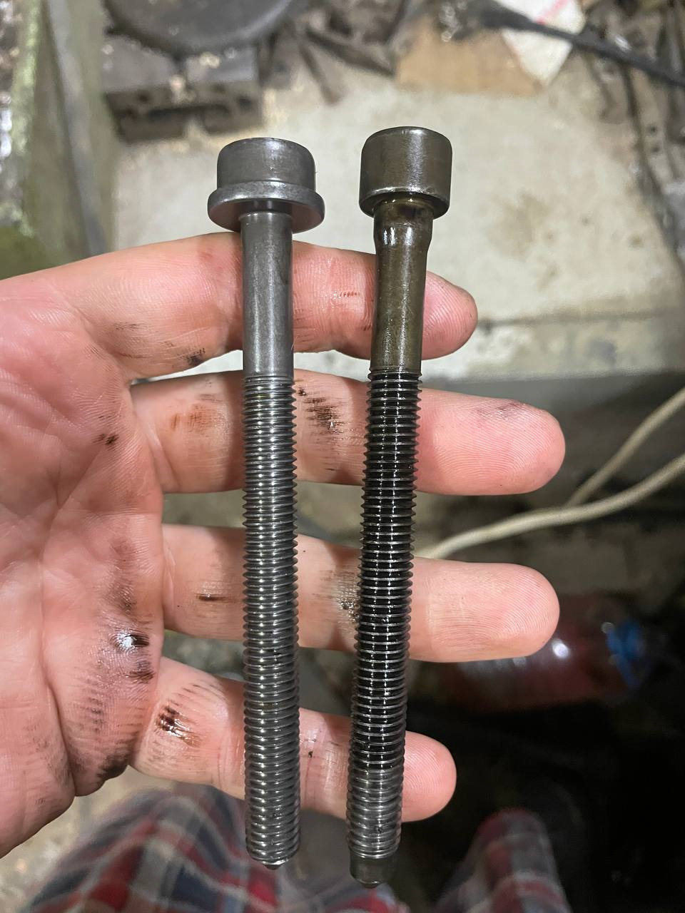 Временный пост про болты головки блока — Audi Q5 (1G), 2 л, 2009 года ...
