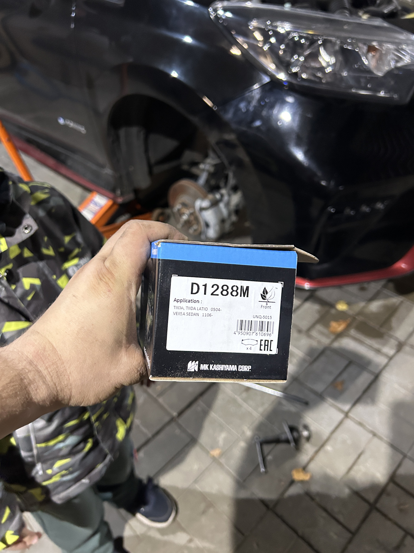 Замена колодок. Кашияма в топку — Nissan Note e-Power, 1,2 л, 2017 года ...