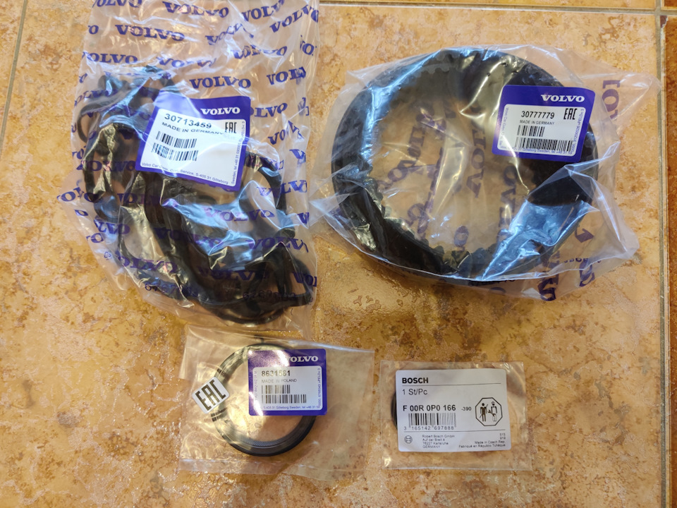 Запчасти для большого ТО — Volvo XC70 III, 2,4 л., 2008 года | запчасти ...