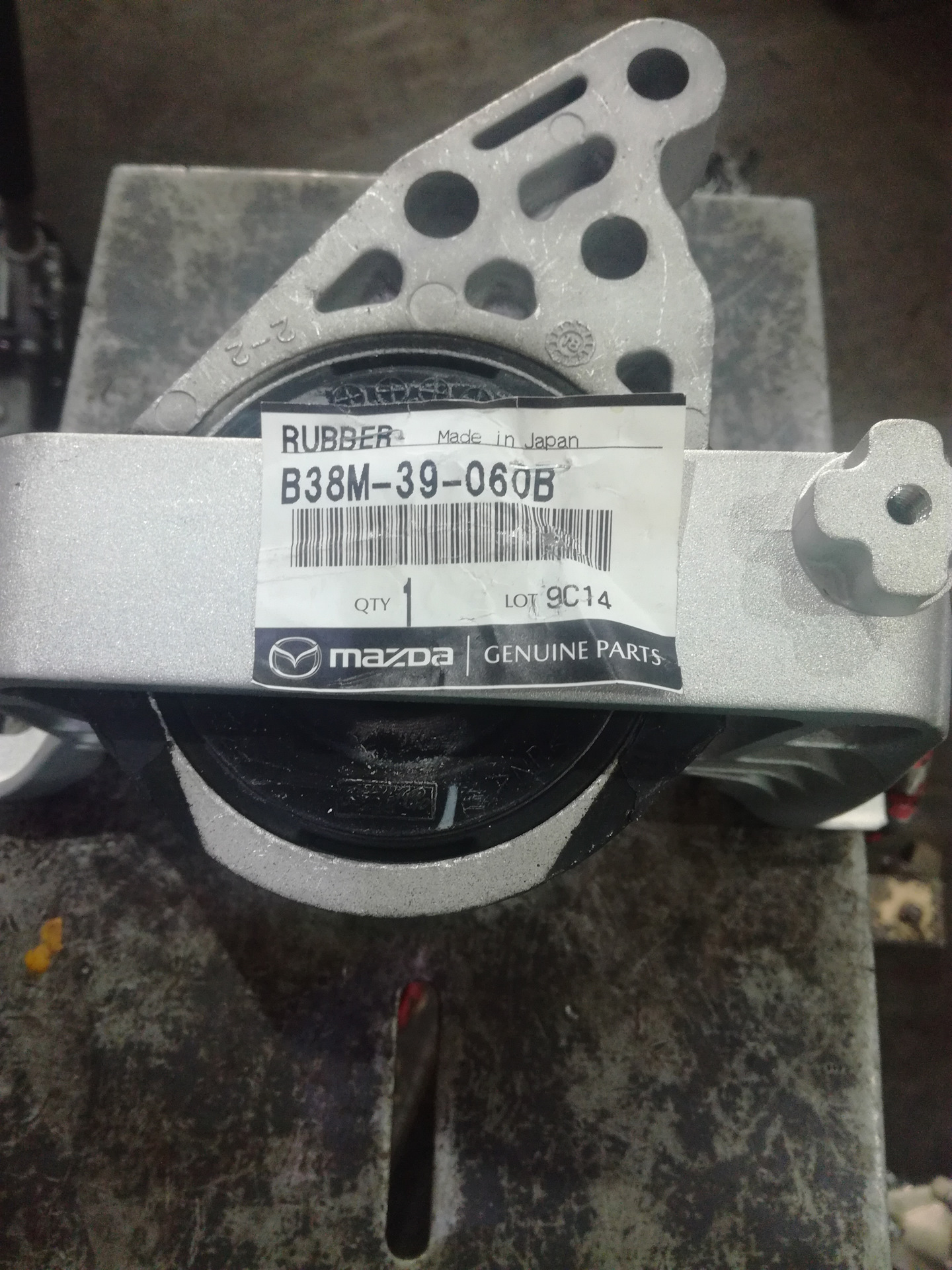 Спокойствие, только спокойствие — Mazda 3 (2G) BL, 1,6 л, 2010 года ...