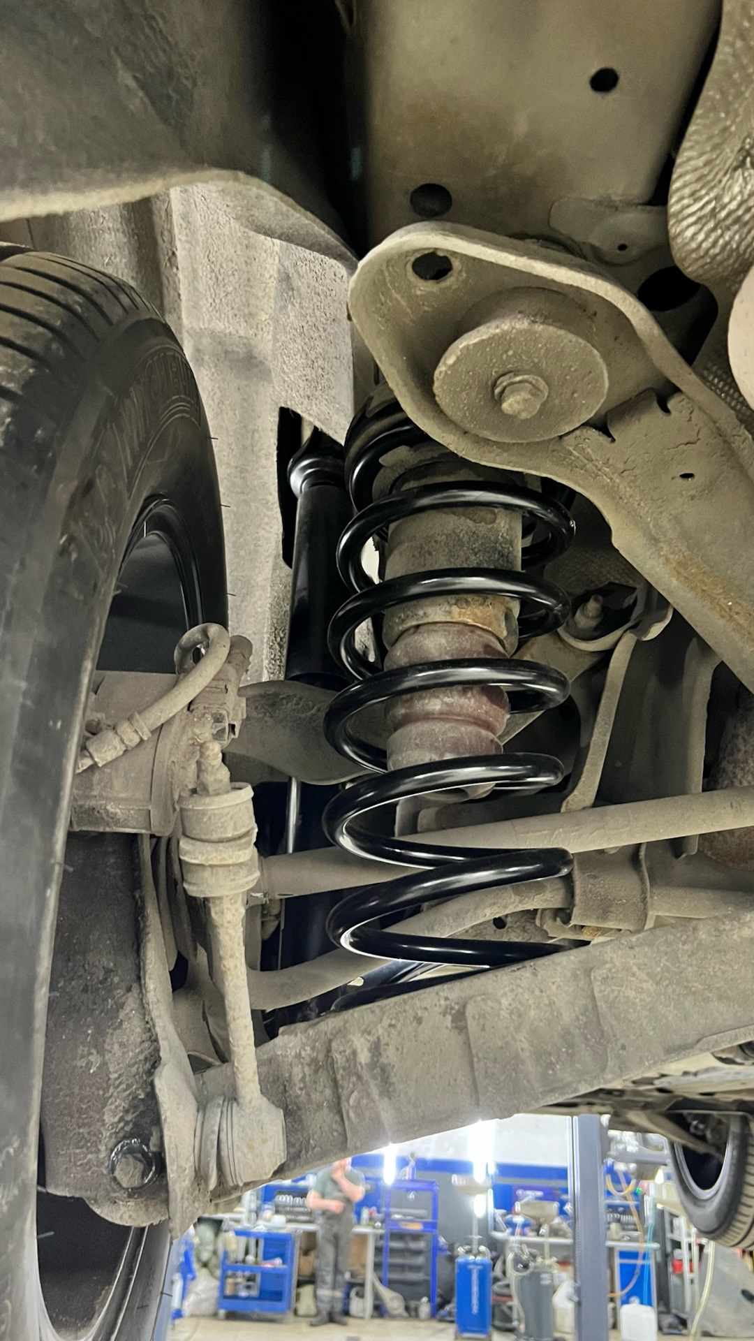 Замена пружин и аммортизаторов в круг — Volvo XC60 (1G), 2,4 л, 2014 ...