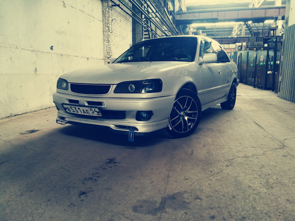 Новый АКБ, ноздри evo x — Toyota Corolla (110), 1,8 л, 1998 года | аксессуары | DRIVE2