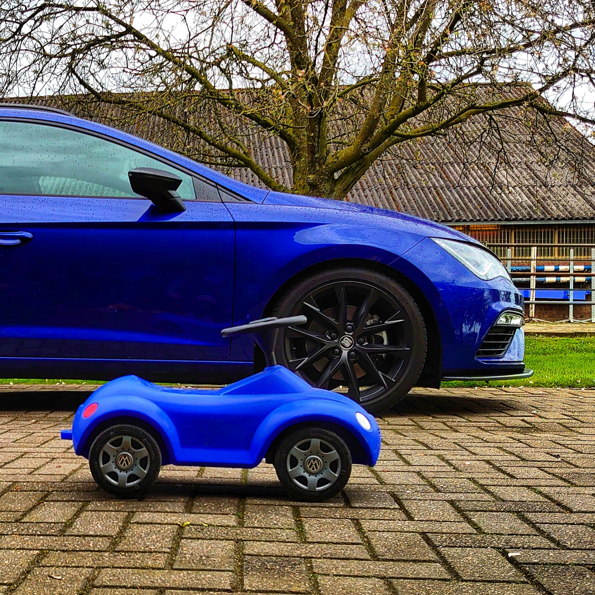Blue car meeting — SEAT Leon FR (Mk3), 1,5 л, 2020 года | просто так ...