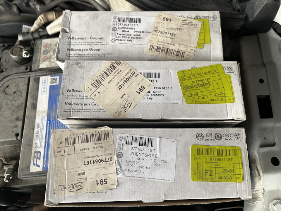 077905115T Катушка зажигания / AUDI A-4,6,8, Allroad (8 цилиндров) 01 ...