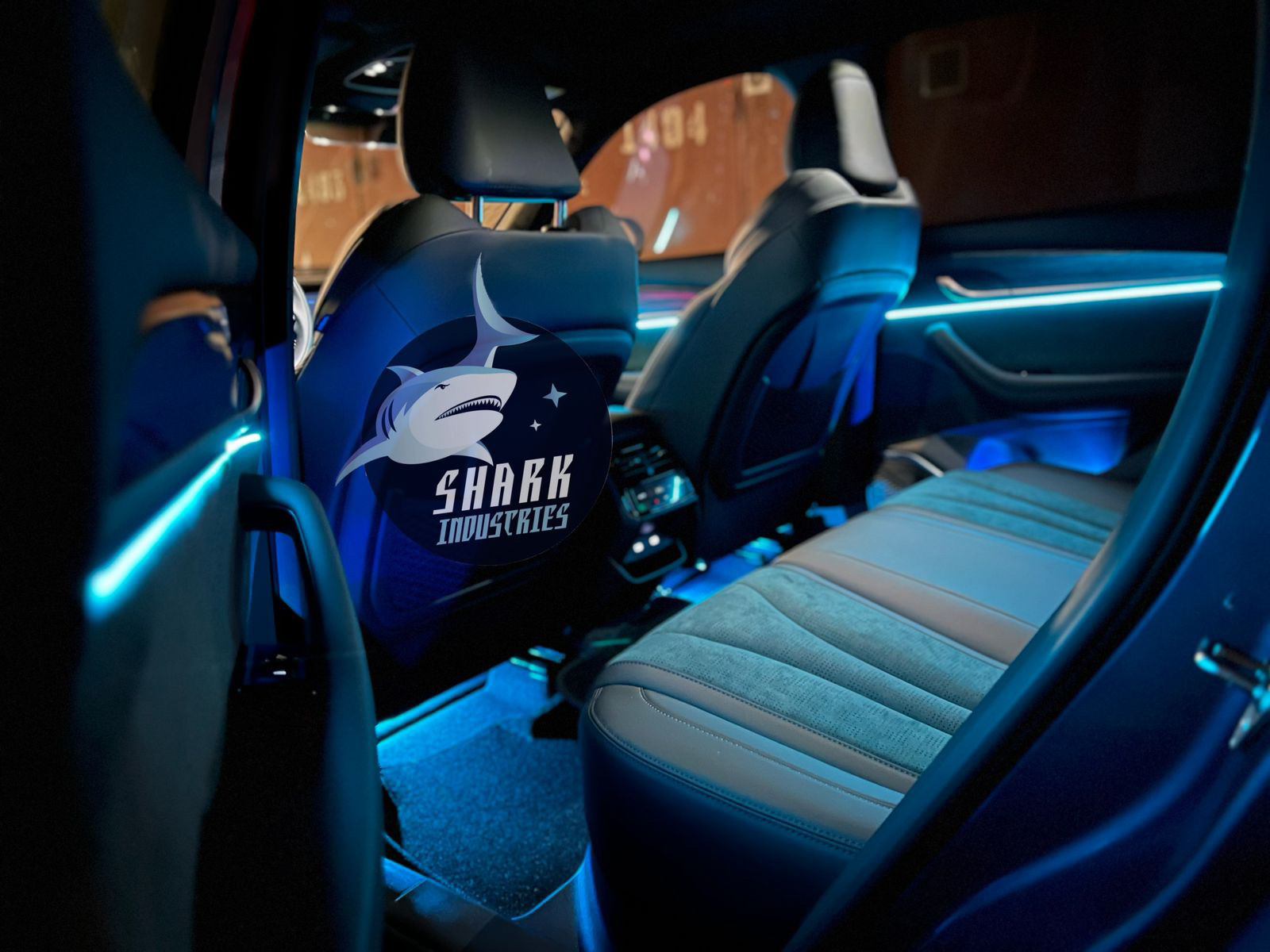Geely Monjaro. Контурная подсветка салона + шумоизоляция дверей ...