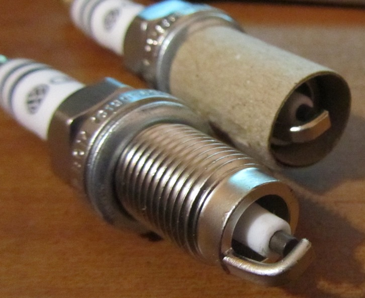 Поддельные свечи или нет? — Skoda Fabia Mk1, 1,2 л, 2006 года | своими ...