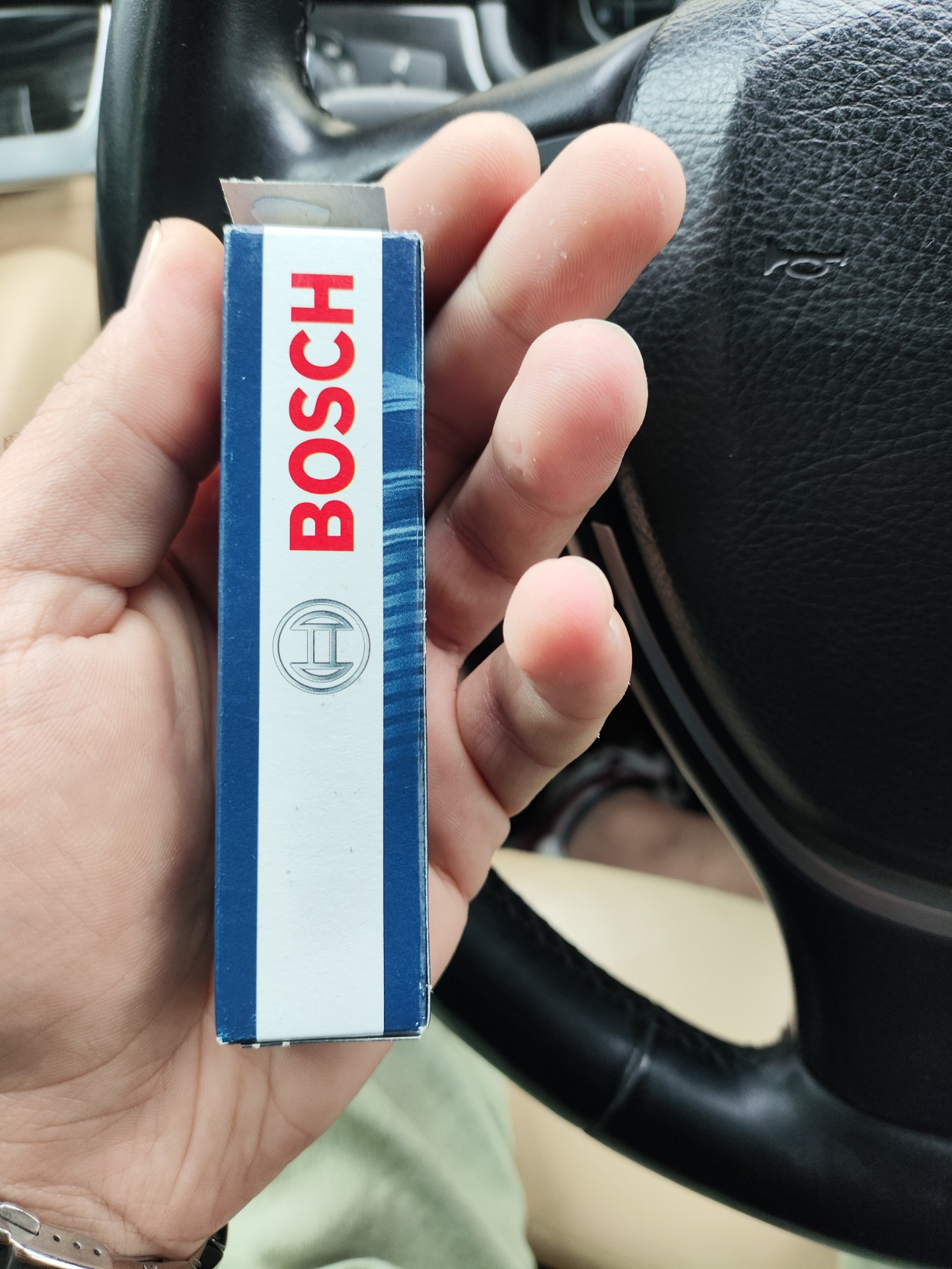 Замена свечей — BMW 5 series (F10), 2,5 л, 2010 года | своими руками ...