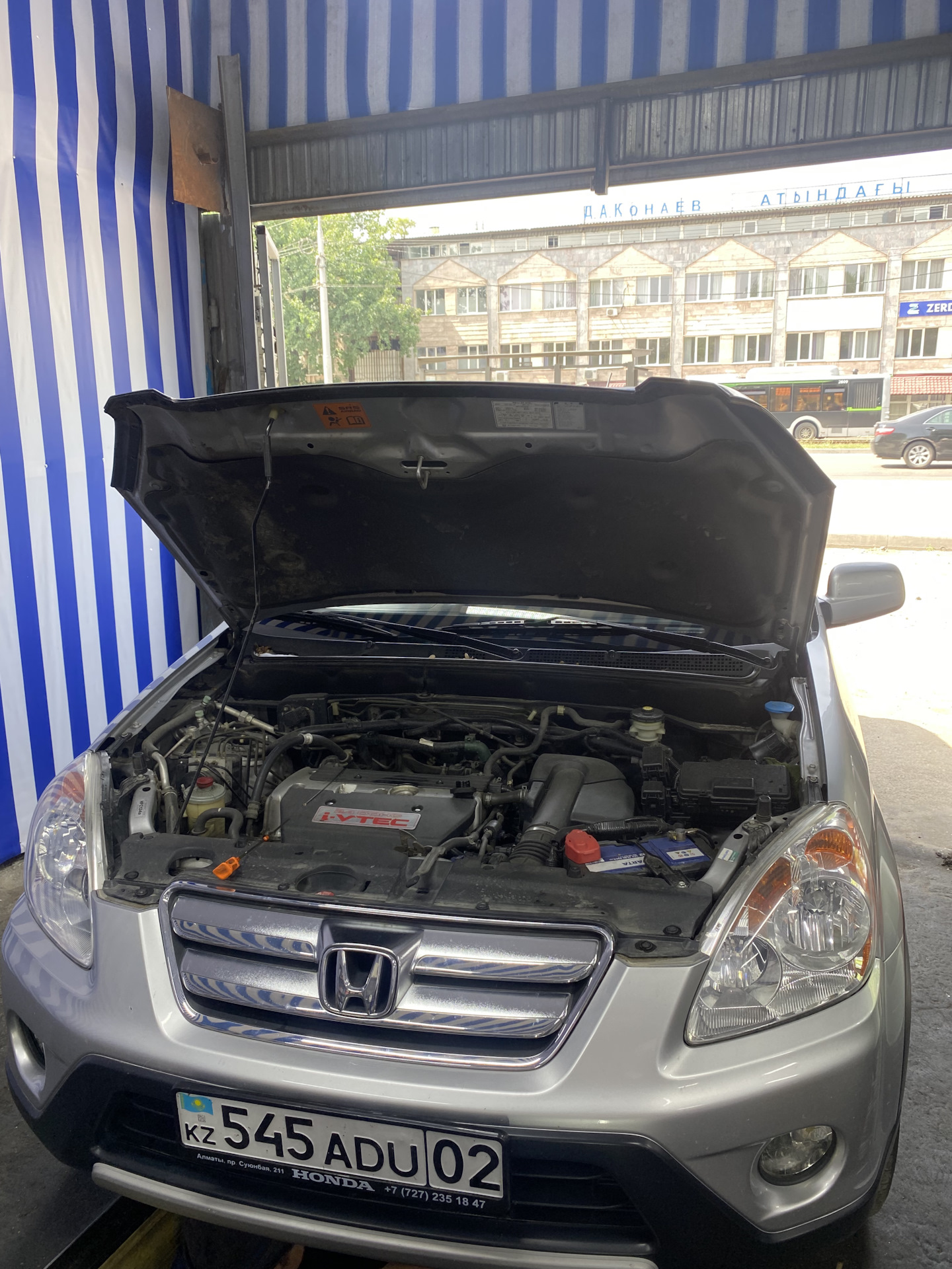 Замена масла — Honda CR-V (RD4/RD5/RD6/RD7), 2,4 л, 2005 года | плановое ТО | DRIVE2