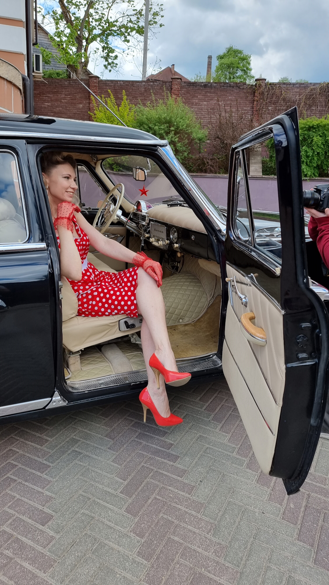 Ну а теперь Pin-up? 😆 — Сообщество «Girls & Cars» на DRIVE2