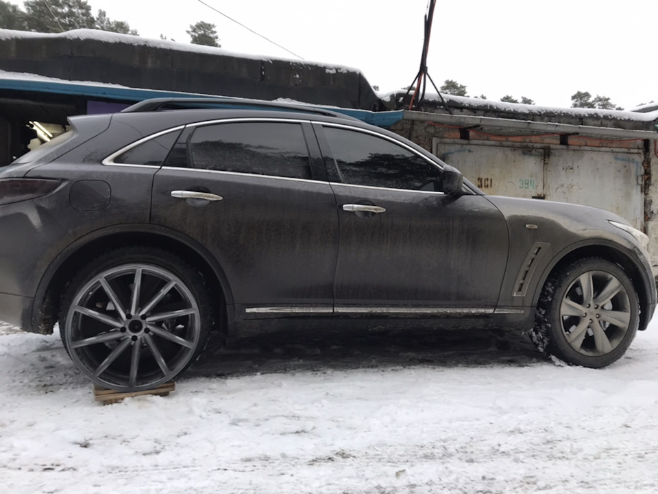 Диски на лето — Infiniti FX (2G), 3,7 л, 2011 года | колёсные диски | DRIVE2