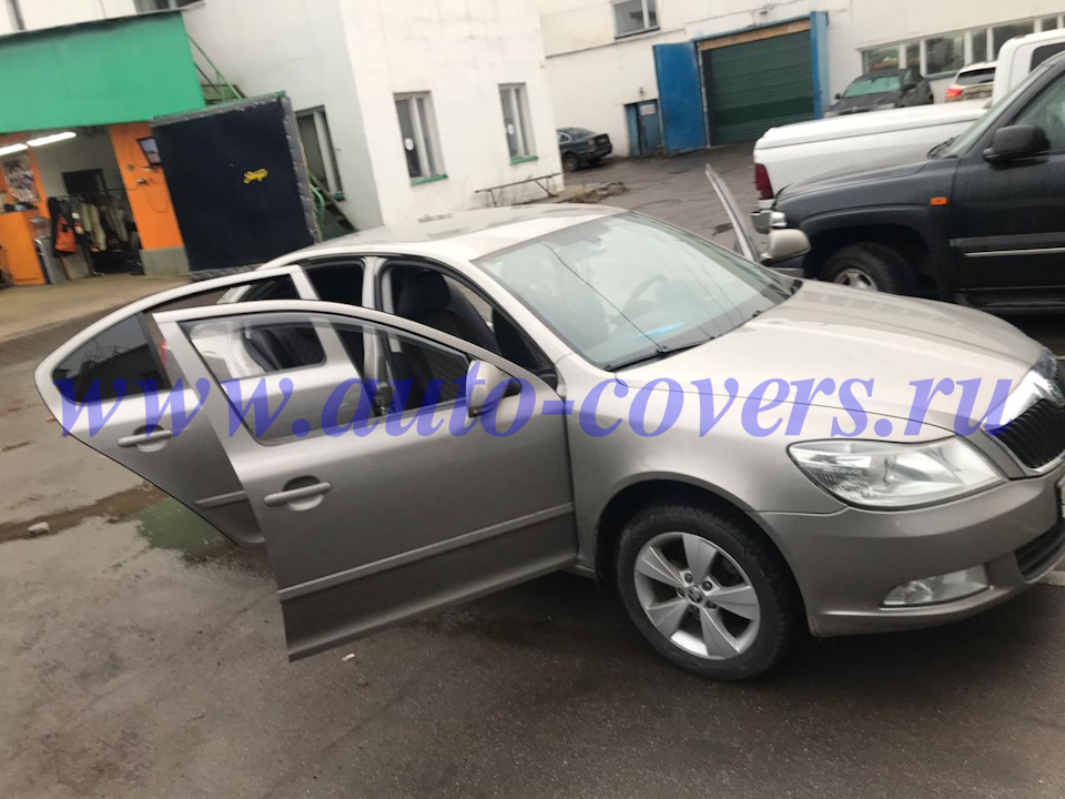 Чехлы на Шкоду Октавию А5, установка авточехлов с подшивкой. — auto ...