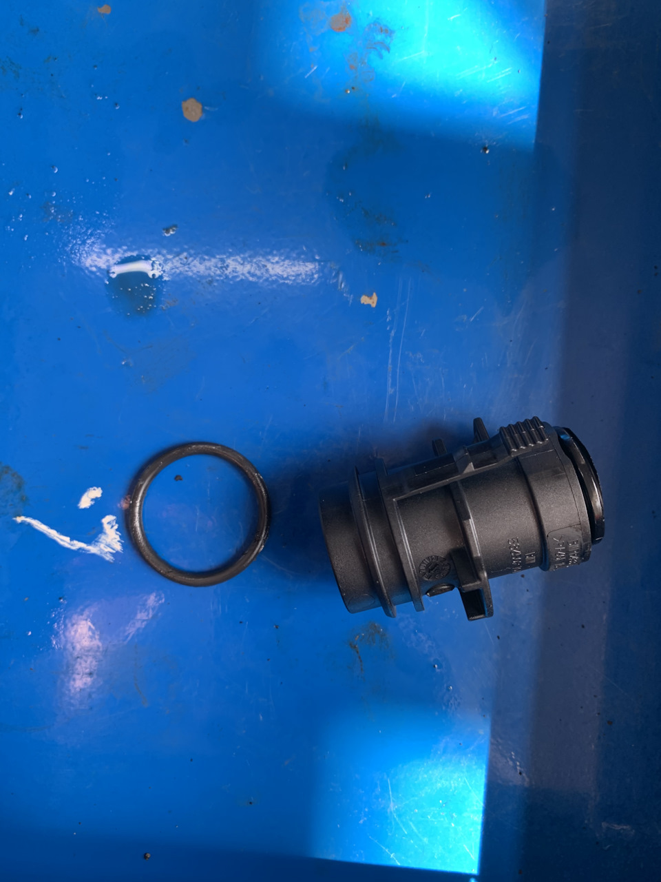 Чистка впуска+ чистка каналов и замена прокладки клапанной крышки — BMW ...