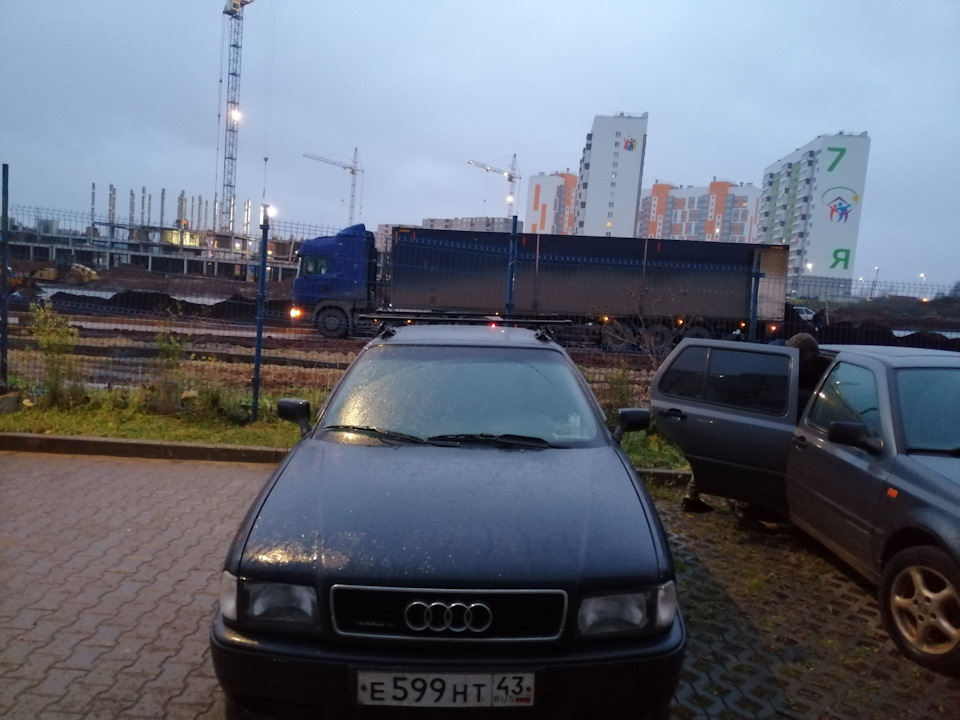 Багажник на крышу Муравей Д 1 — Audi 80 B4 2 л 1993 года