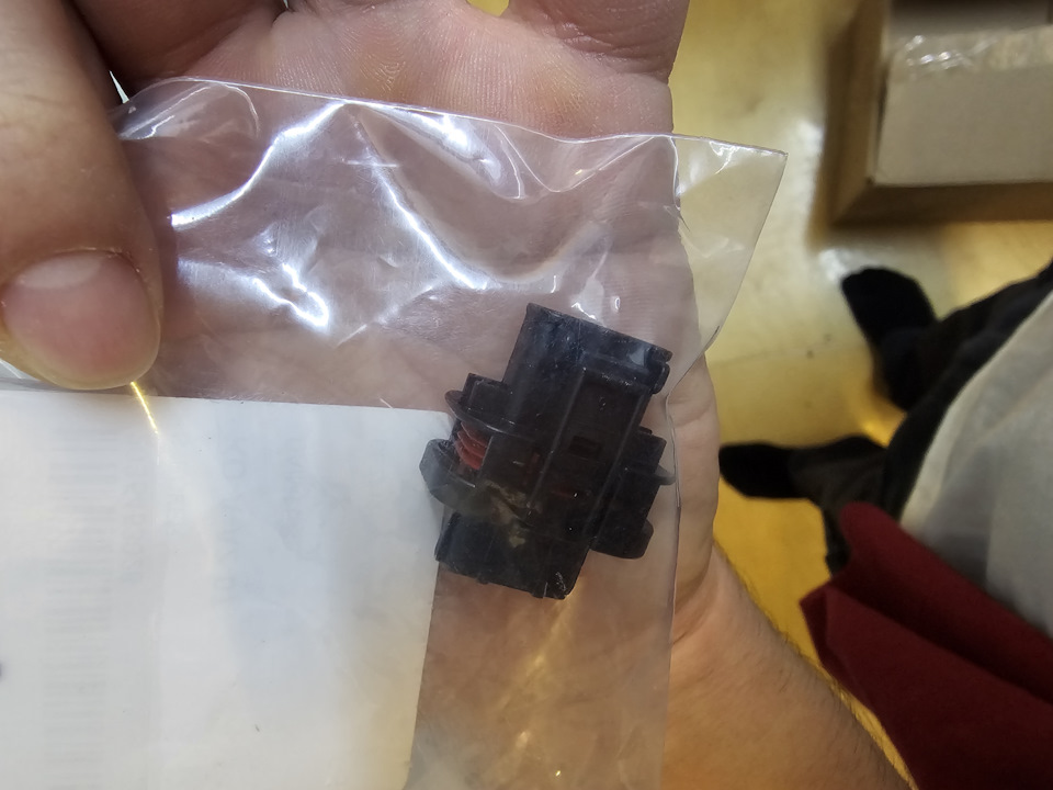 Замена штекера распредвала M111.955 w203, 203.045 — Mercedes-Benz C ...