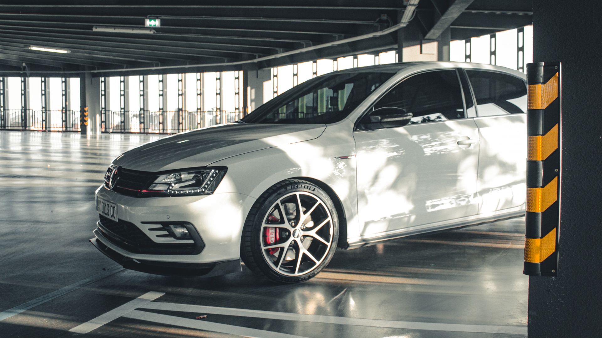 Volkswagen Jetta VI 2.0 бензиновый 2017 | GLI Stage 3 на DRIVE2