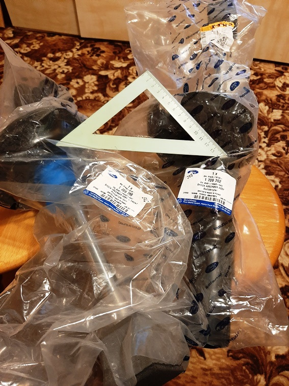 1709762 Стойка передняя правая с амортизатором, std. susp./ Focus-III ...