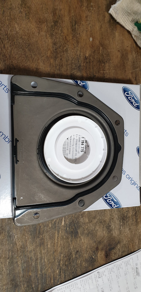 1784775 Сальник к/в задний в сборе / 1,25-1,6 Zetec-S/Duratec/Ecoboost ...