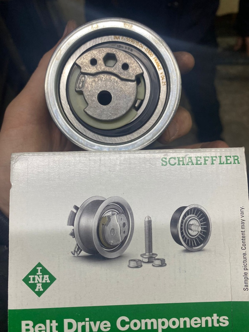 Эпопея с ГРМ, или как не попасть на финансы — Audi A4 (B8), 2 л, 2008 ...