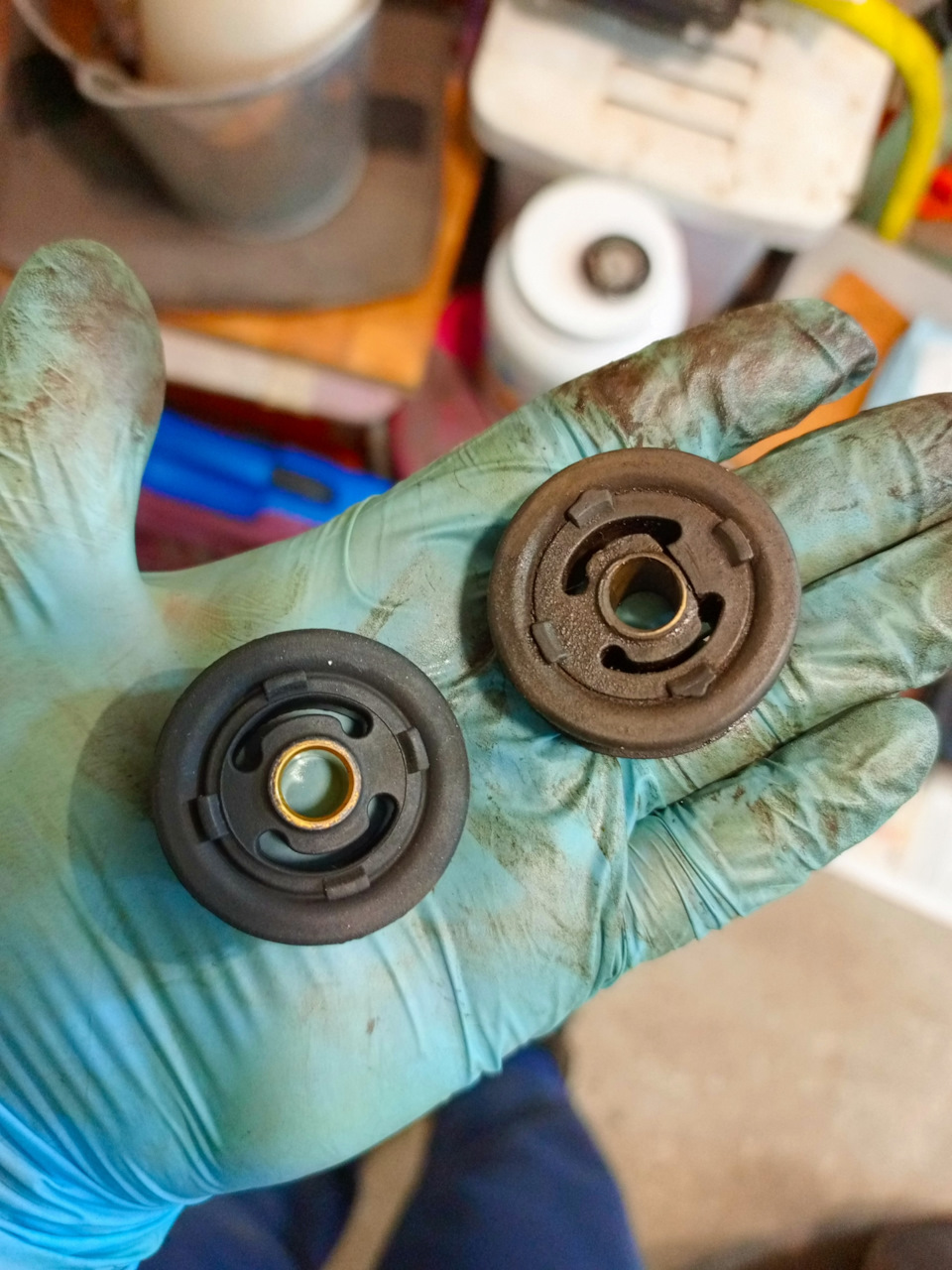 Резинки тросов переключения передач. — Hyundai Getz, 1,4 л, 2007 года ...