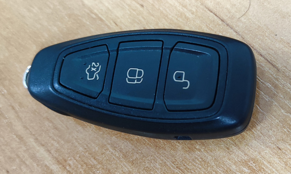 Чехол для ключа и метки сигнализации — Ford Grand C-Max, 1,6 л, 2012 ...