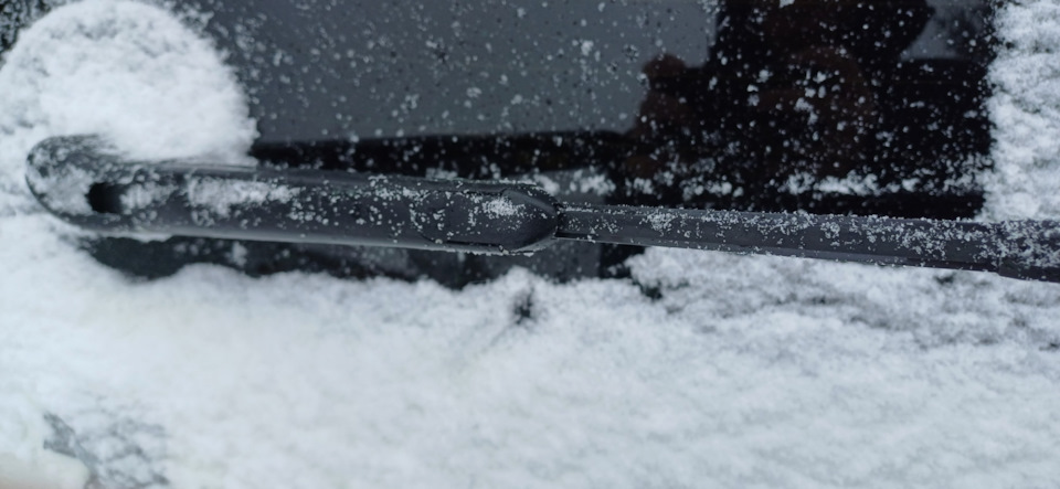 Бескаркасный дворник. — Peugeot 308 SW (1G), 1,6 л, 2012 года | просто ...