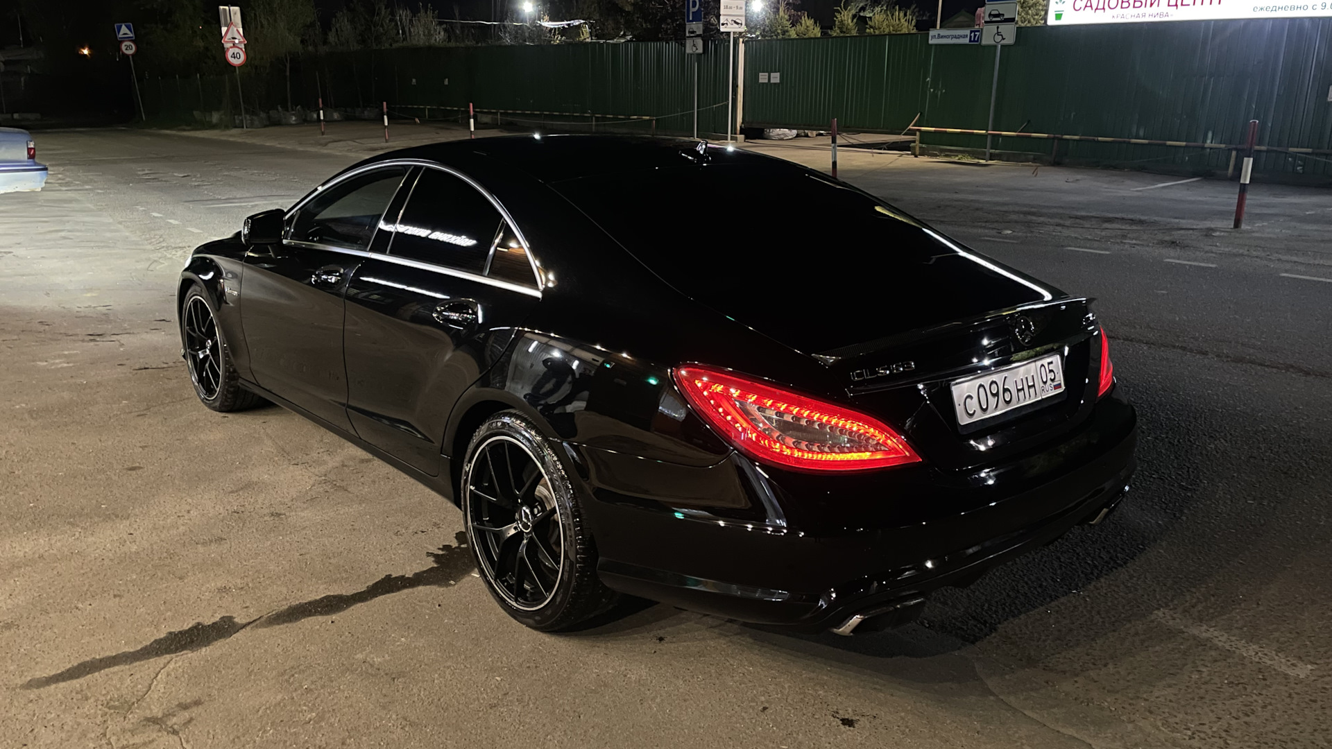 Mercedes-Benz CLS 63 AMG (C218) 5.5 бензиновый 2011 | на DRIVE2