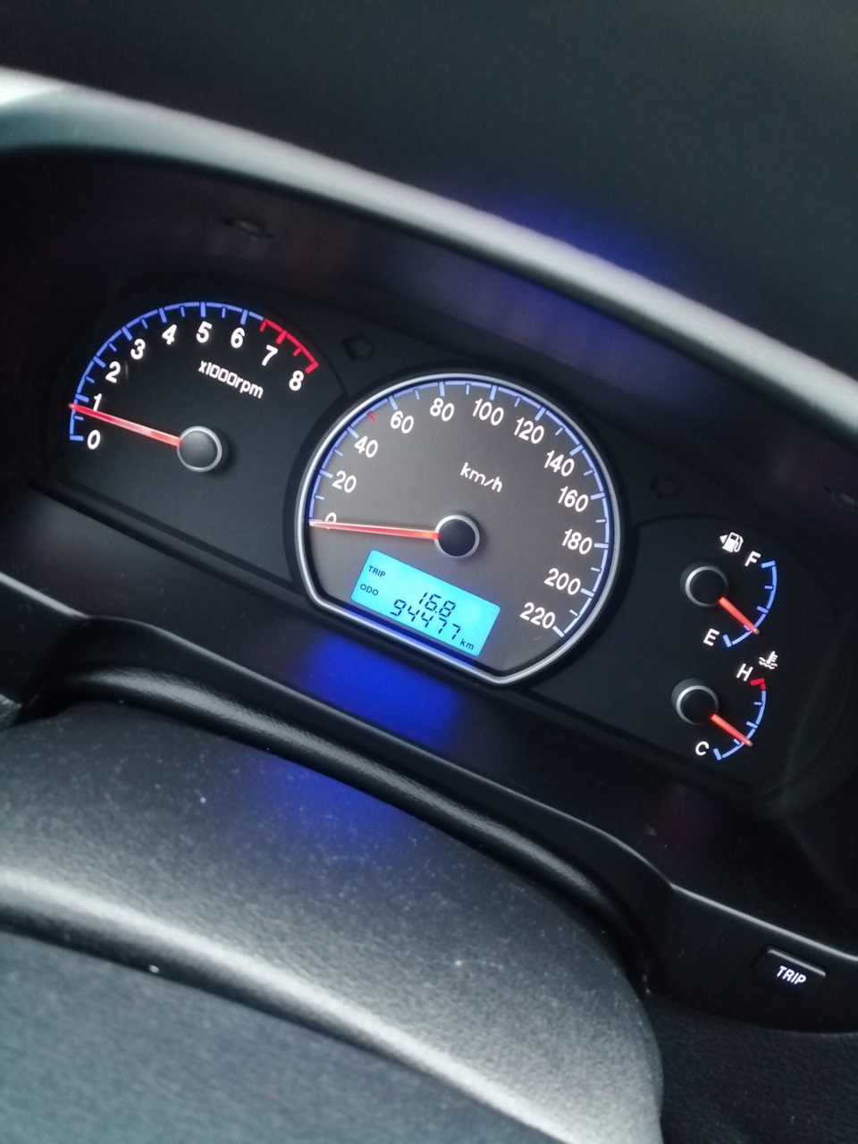 Замена стоек стабилизатора — Hyundai Elantra (4G), 1,6 л, 2008 года ...