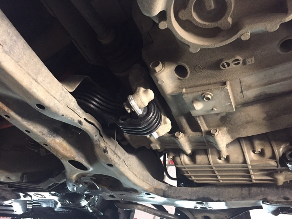 Опора двигателя и шаровая — Honda Civic 4D (9G), 1,5 л, 2012 года ...