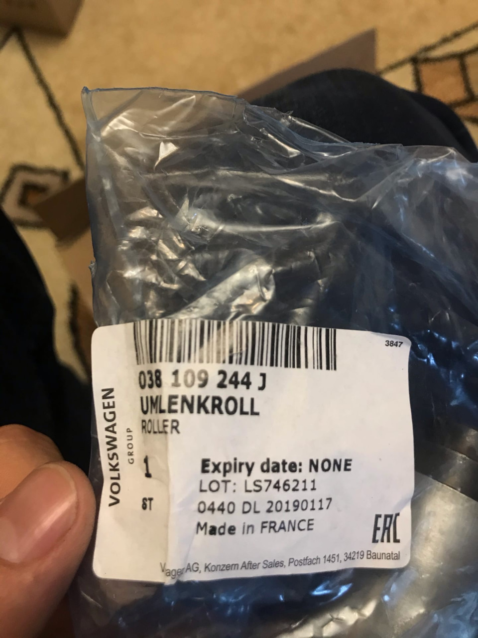 038109244J РОЛИК ОБВОДНОЙ РЕМНЯ ГРМ / AUDI, FORD GALAXY, SEAT, SKODA ...