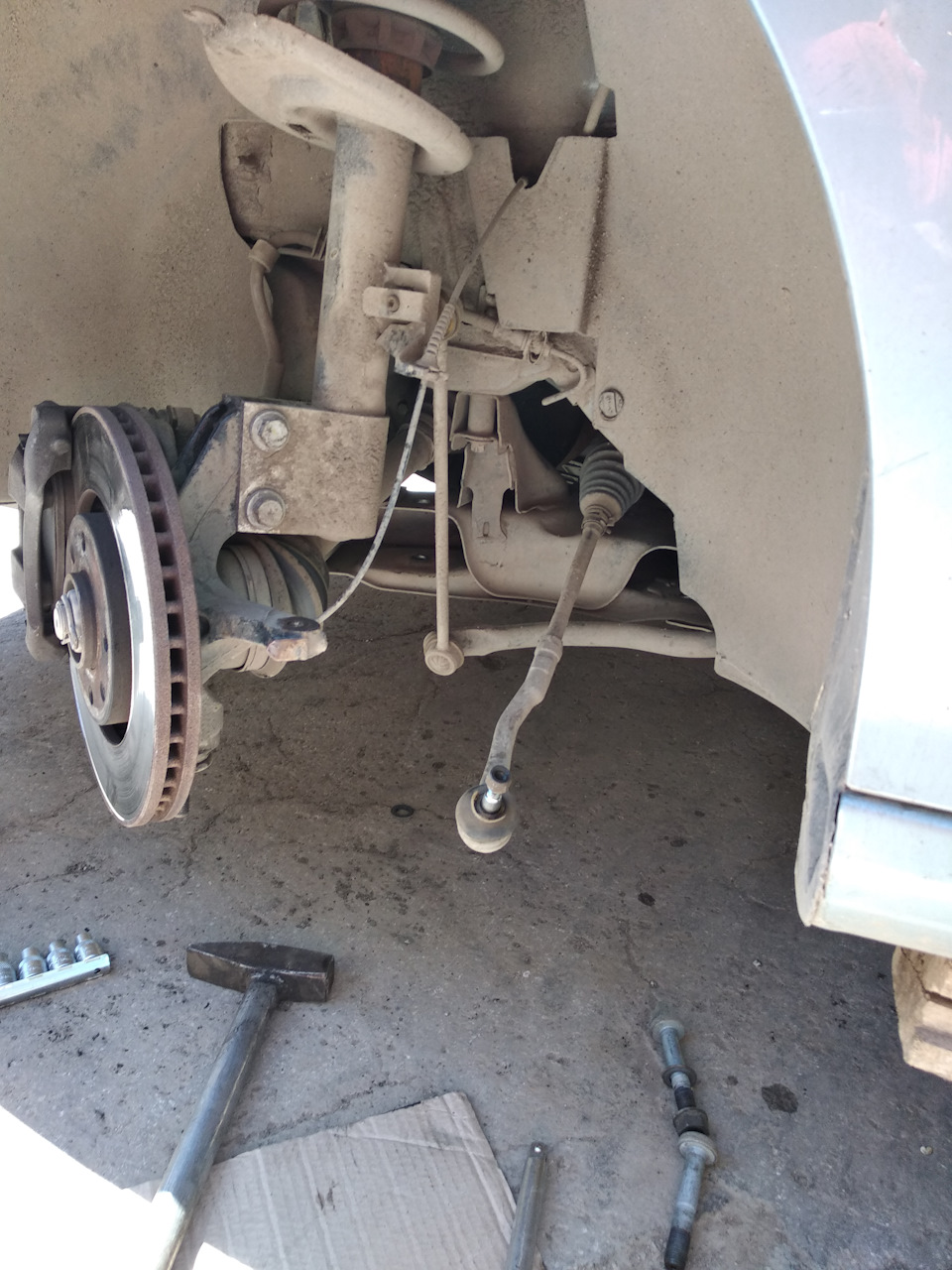 Замена сальника хвостовика — Daihatsu Rocky (1G), 2,8 л, 1987 года ...