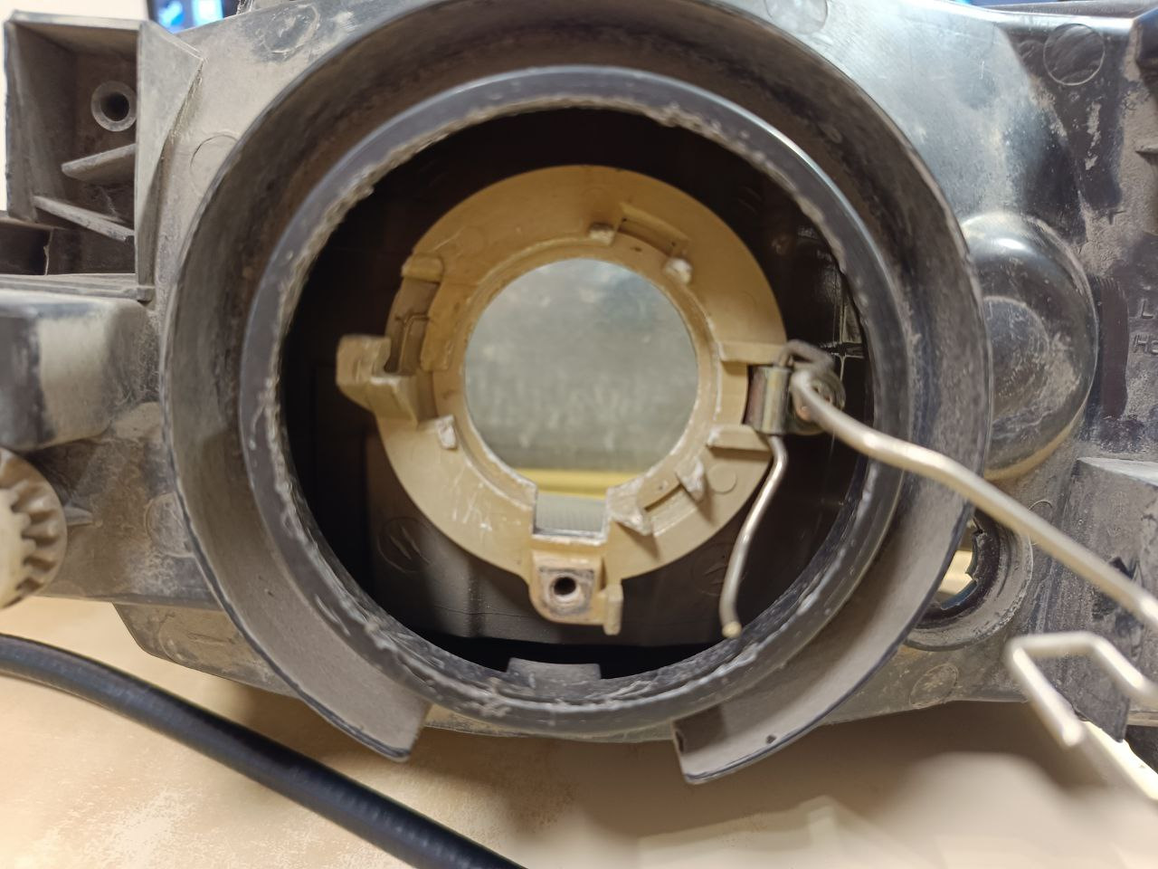 Mini bi led h4 — Nissan AD (Y11), 1,3 л, 2003 года | тюнинг | DRIVE2