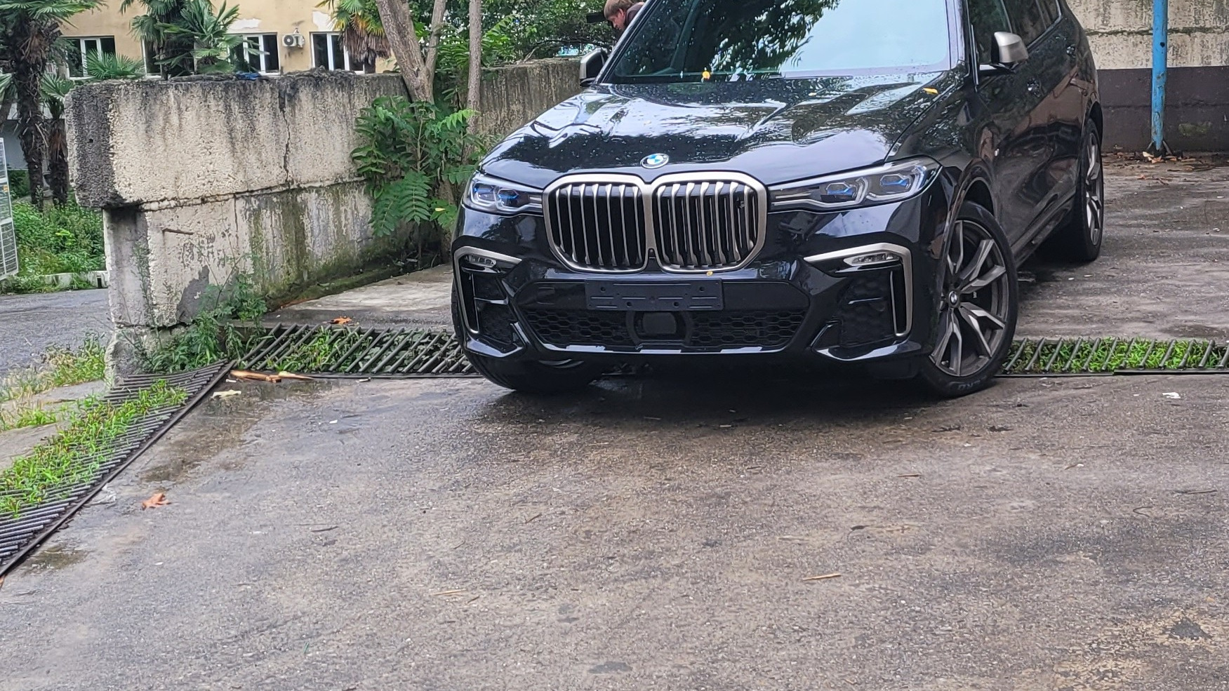 BMW X7 (G07) 4.4 бензиновый 2021 | M50i на DRIVE2