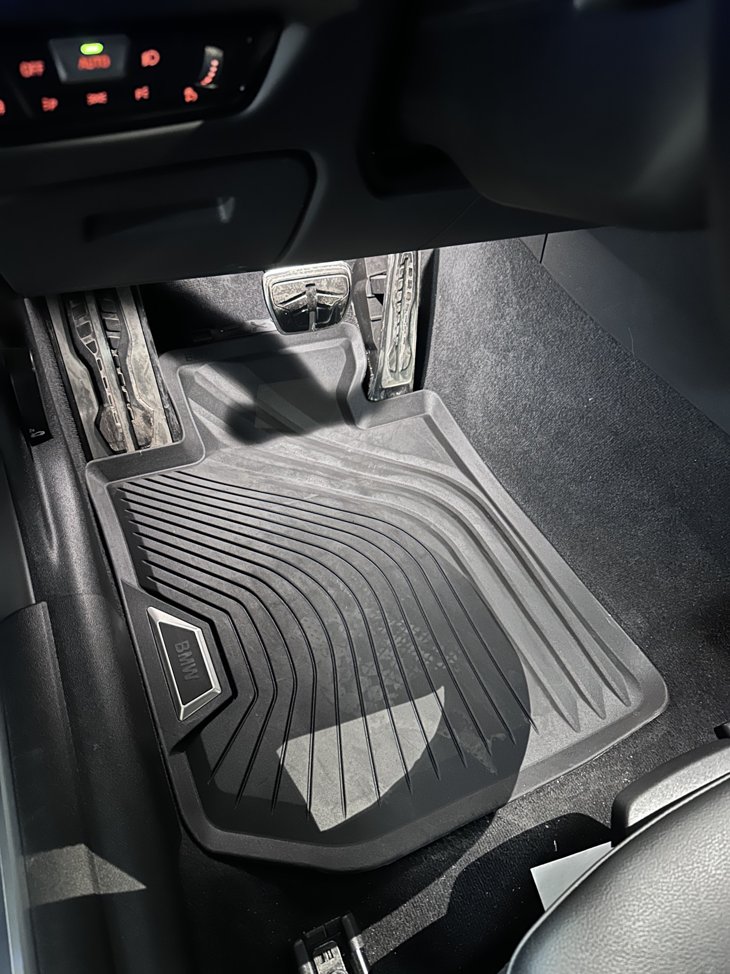 Зимняя ️ запись. Замена ковриков. — BMW 4 series (G22), 3 л, 2021 года ...