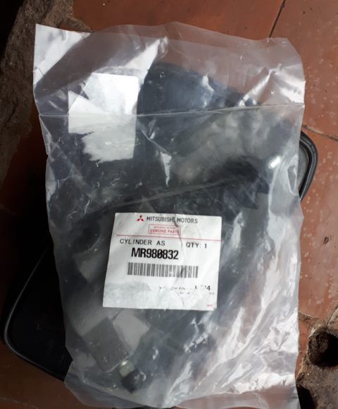 MR980832 ЦИЛИНДР СЦЕПЛЕНИЯ РАБОЧИЙ L200 (05-14), PAJERO/MONTERO SPORT ...