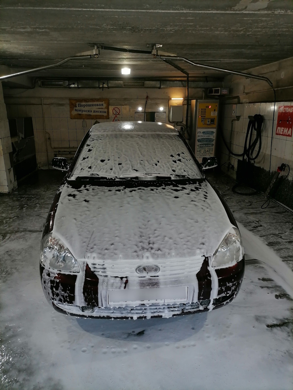 Портвейн неземной цвет. Чего один цвет стоит. — Lada Приора седан, 1,6 ...