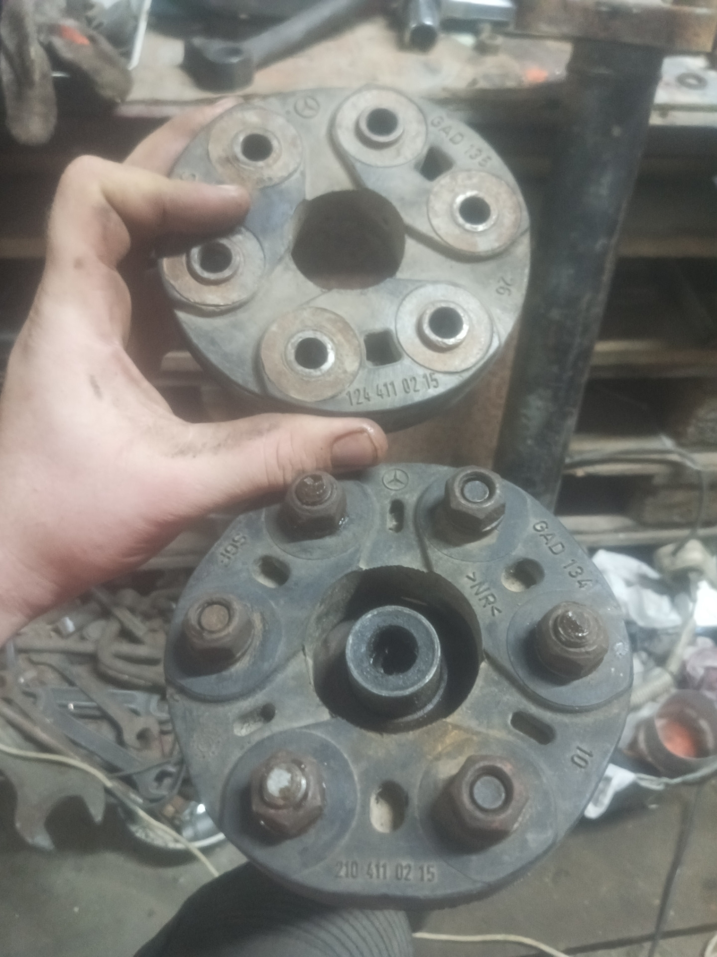 Муфта кардана — Mercedes-Benz CL (W140), 5 л, 1996 года | запчасти | DRIVE2