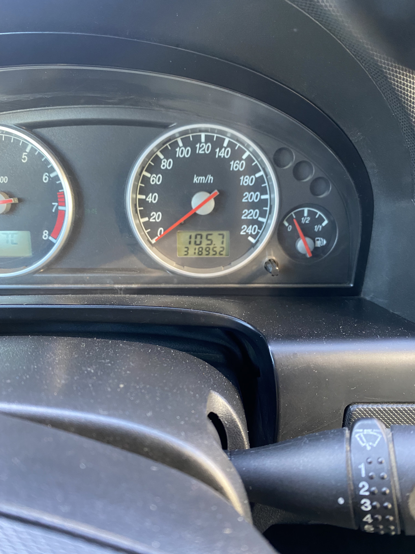 Резина, фильтра, масло, свечи, провода — Ford Mondeo III, 1,8 л, 2002 ...