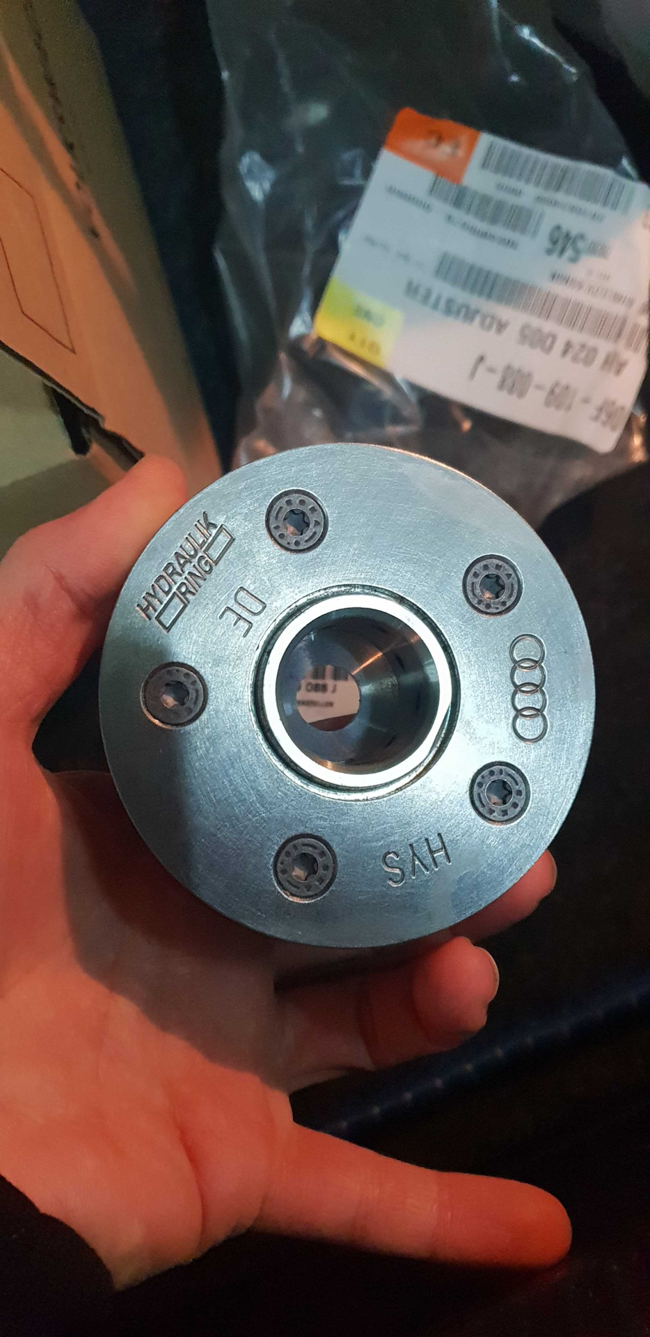 06F109088J Регулятор фаз газораспределения VAG 2.0FSI VAG | Запчасти на ...