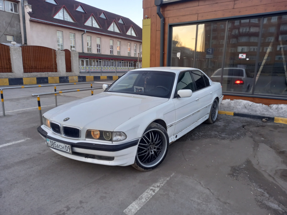 Диски ))) — BMW 7 series (E38), 3 л, 1995 года | тюнинг | DRIVE2