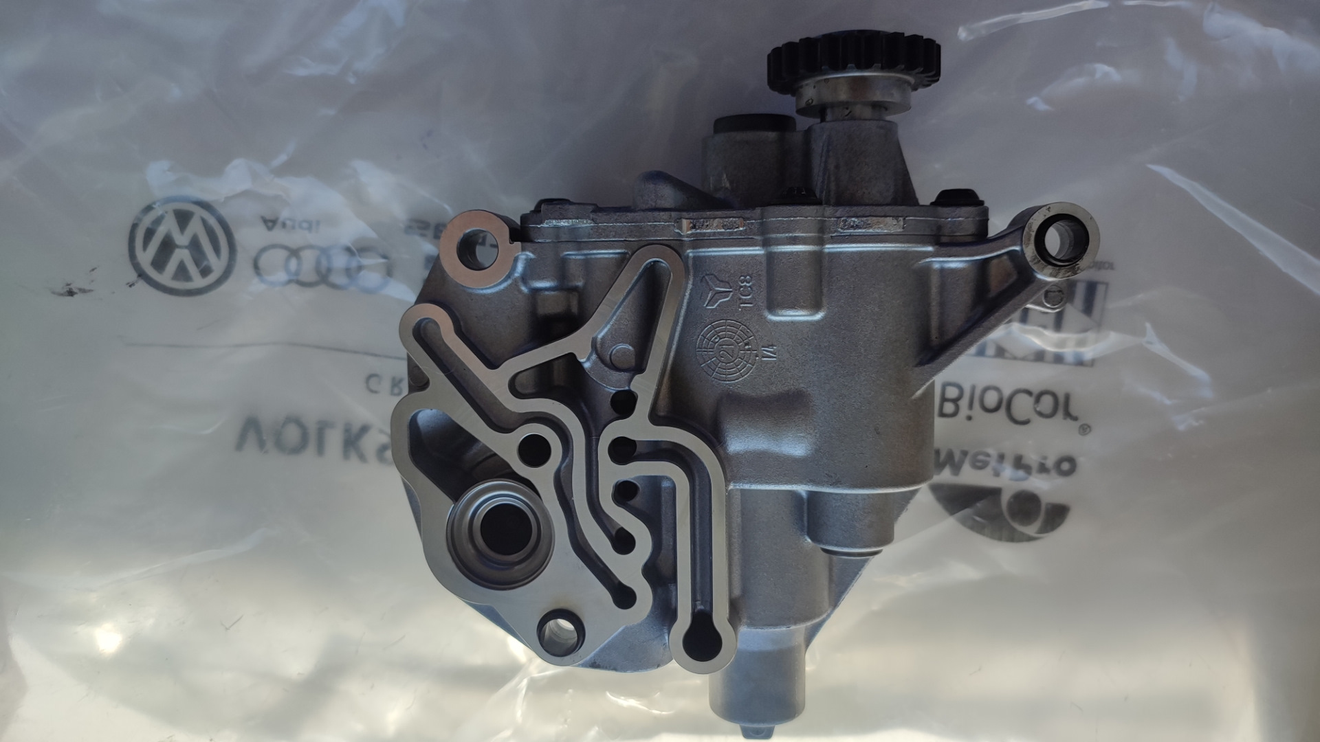 Замена маслонасоса O6H 115 105 DF — Skoda Octavia Scout A5 Mk2, 1,8 л ...