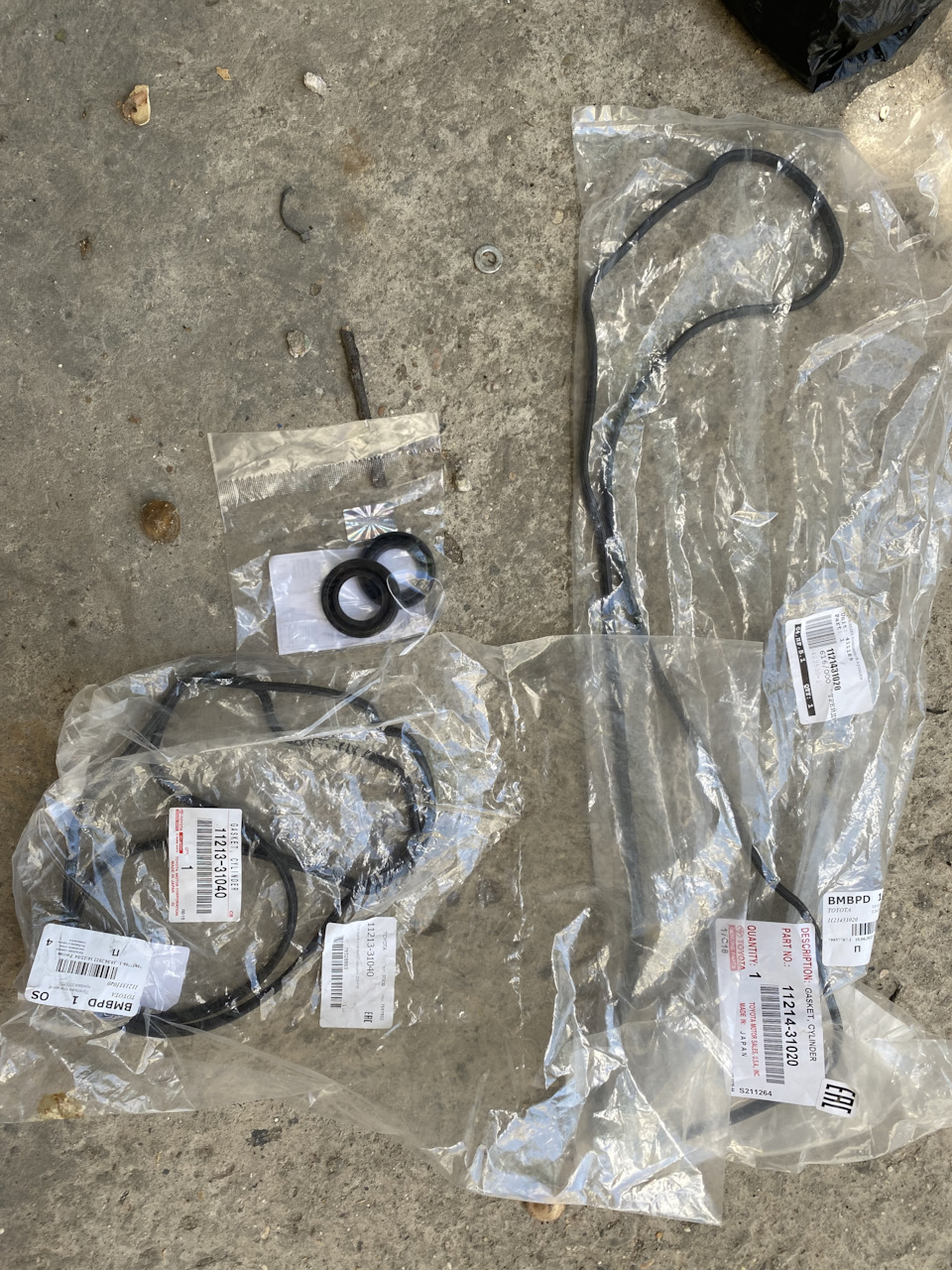 1121331040 Прокладка клапанной крышки TOYOTA LEXUS | Запчасти на DRIVE2