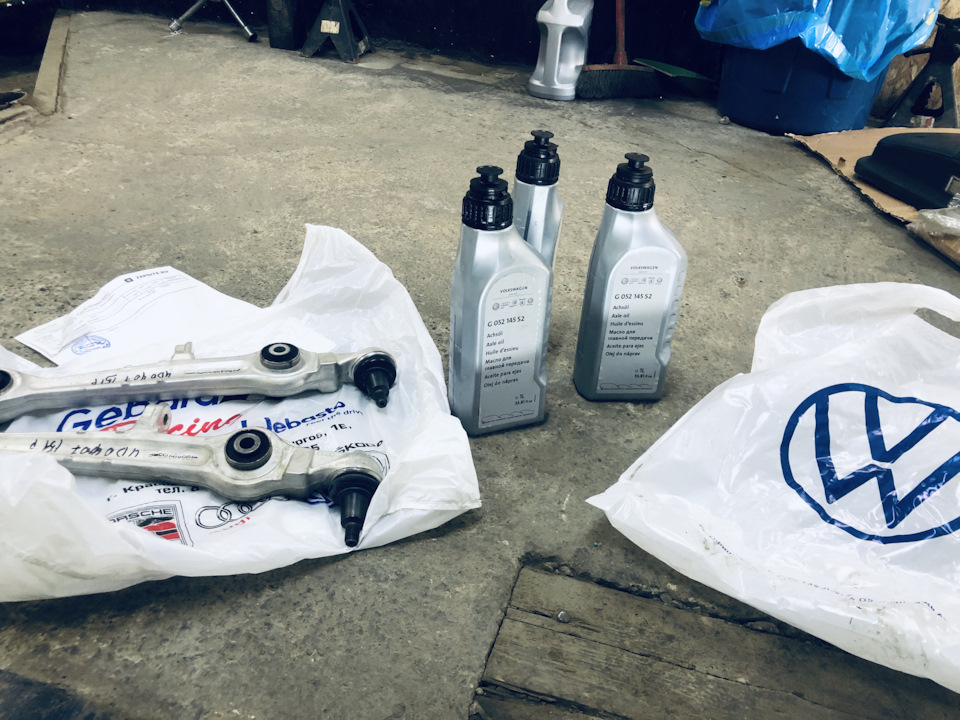 Замена сальника хвостовика АКПП — Audi A8 (D2), 4,2 л, 1997 года ...