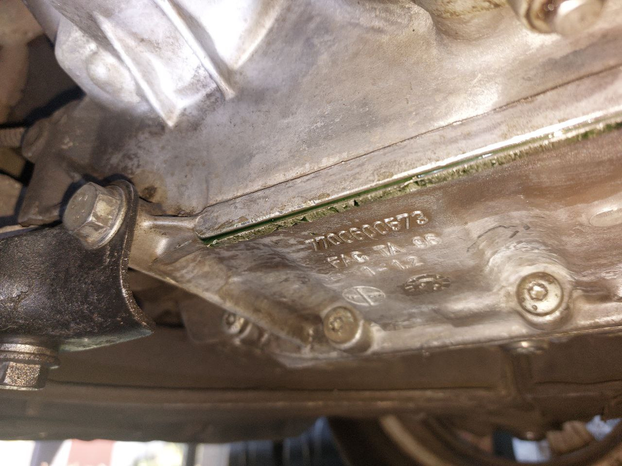 Потёки АКПП — Renault Megane II, 1,6 л, 2008 года | визит на сервис ...