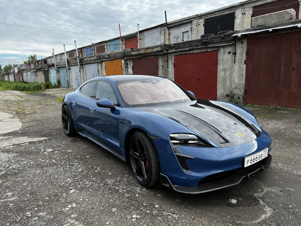 Кованые диски R21 Renegade Design для Porsche Taycan — Porsche Taycan ...