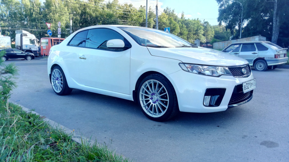 диски LS FlowForming RC05 — KIA Cerato Koup (1G), 2 л, 2010 года | колёсные диски | DRIVE2