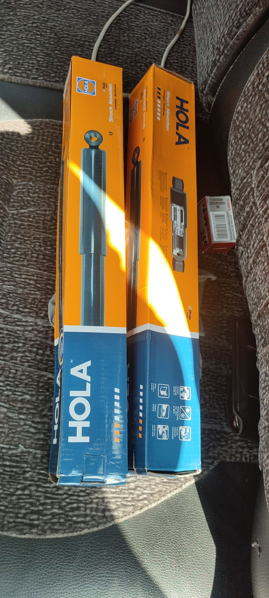 Амортизаторы задние Hola — ГАЗ 31105, 2,3 л, 2005 года | запчасти | DRIVE2