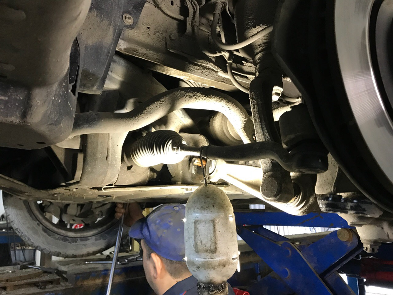 Замена передней ходовки — Lexus LS (USF40/41), 4,6 л, 2011 года | визит ...