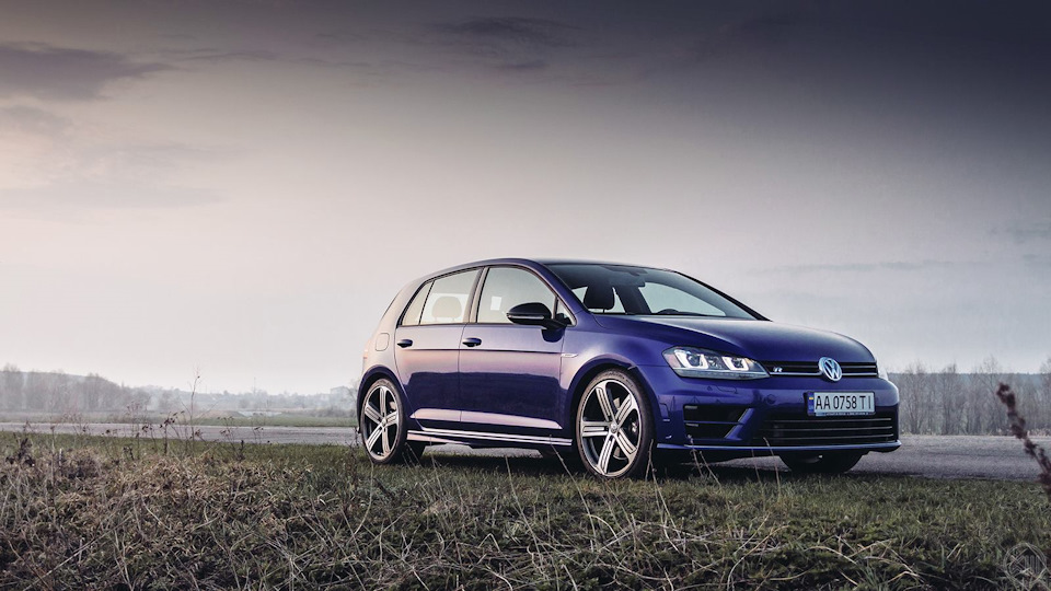 Volkswagen Golf R Mk7 2.0 бензиновый 2015 | Lapiz Blue на DRIVE2