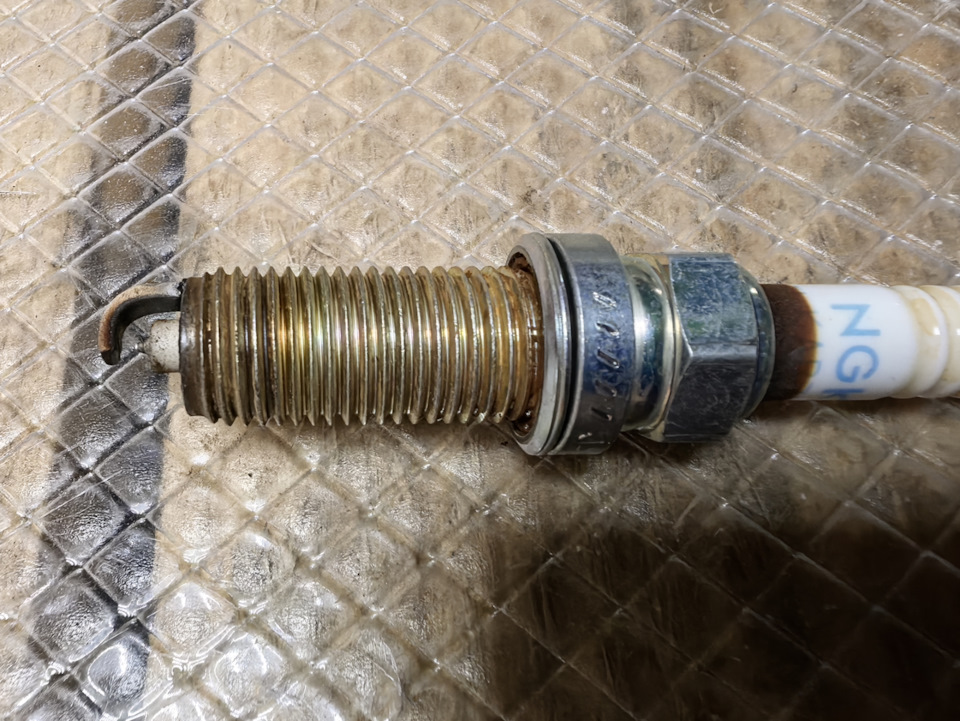 Помпа охлаждения двигателя, ошибка P261b — Toyota Prius Alpha, 1,8 л ...